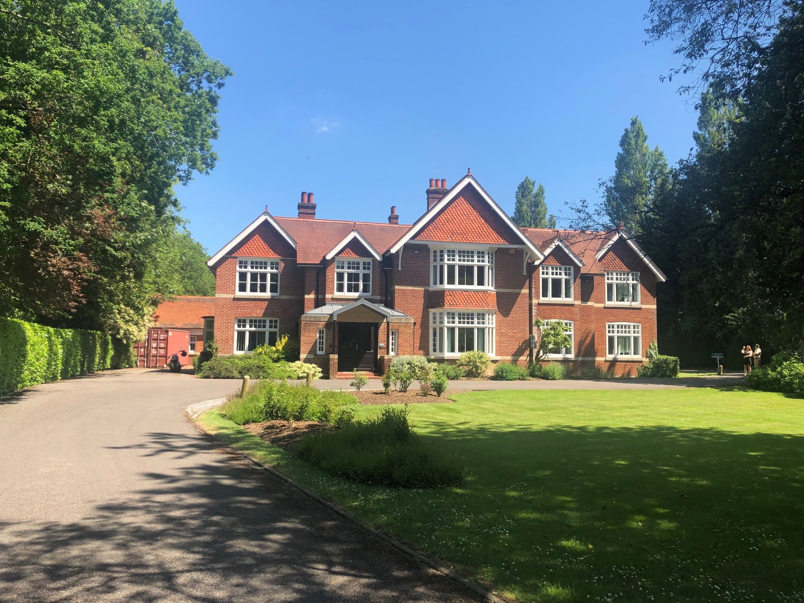 To Let: Dovenby Hall, 271 Balcombe Road, Horley, Surrey, RH6 9UU | PropList
