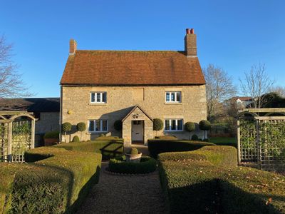 To Let: Warren Park, 9 Warren Yard, Stratford Road, Wolverton Mill ...