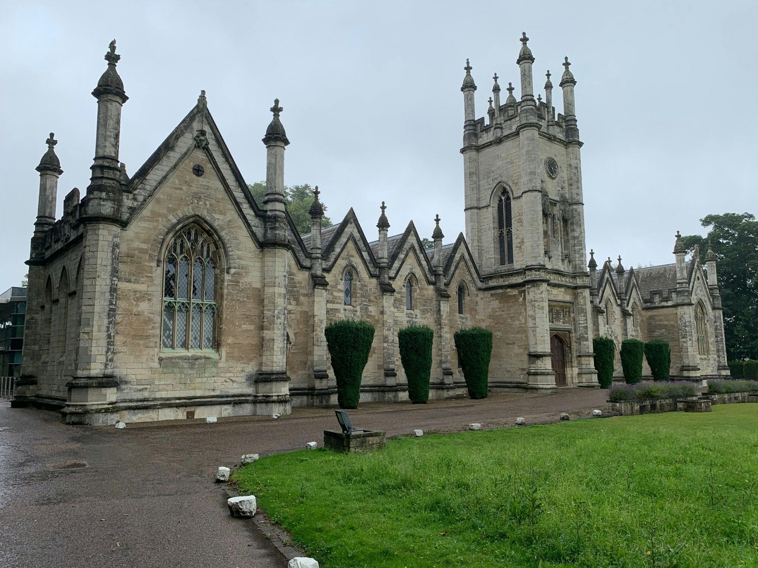 To Let: Priory Park, Bunkers Hill, Aberford, Leeds, LS25 3DF | PropList