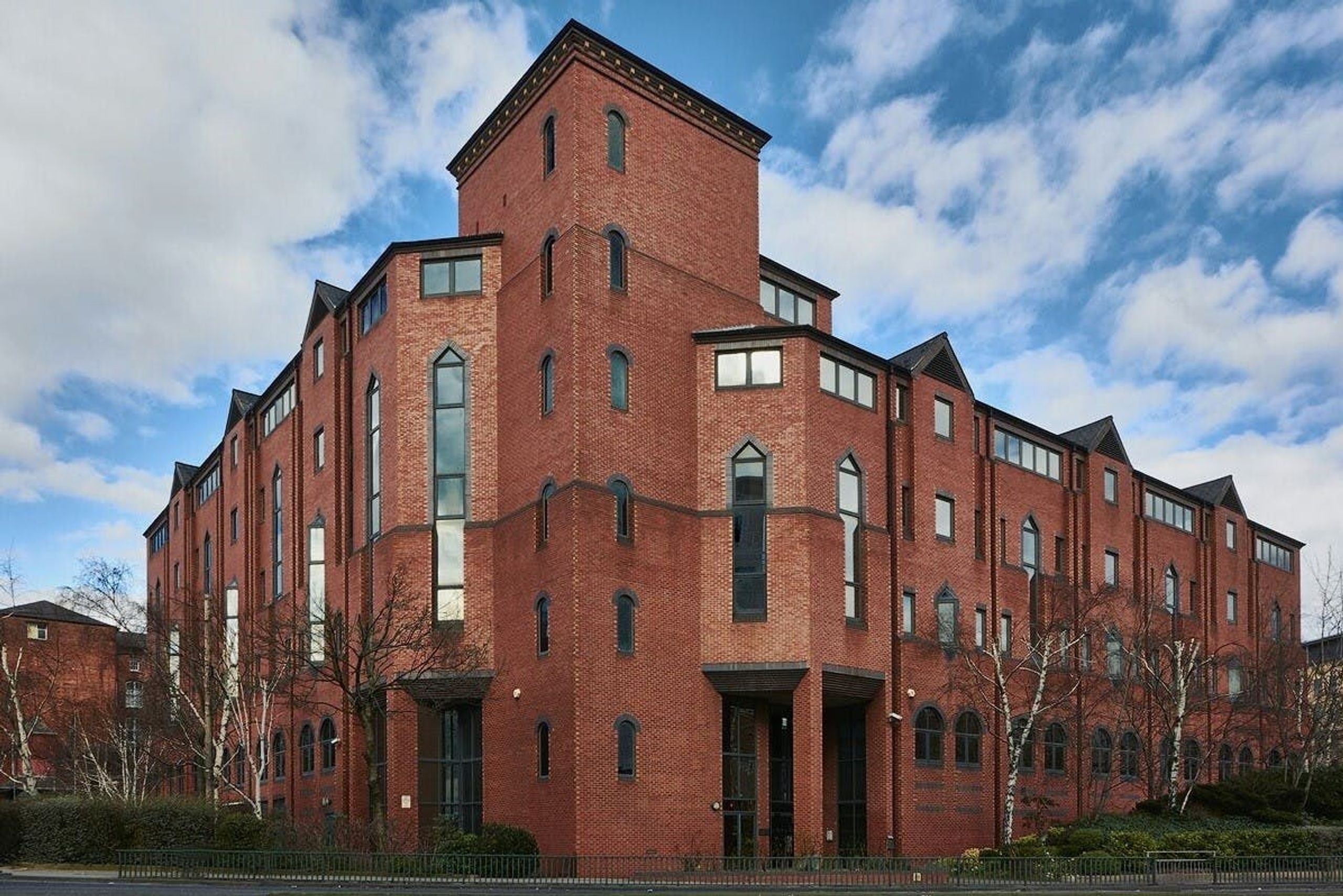 To Let: 2 Park Lane, Leeds, LS3 1ES | PropList