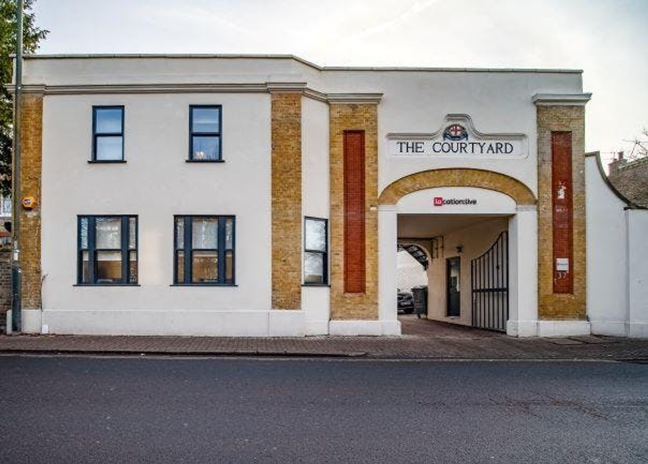 To Let: The Courtyard (Ground Floor Rear), 37 Sheen Road, Richmond, TW9 ...