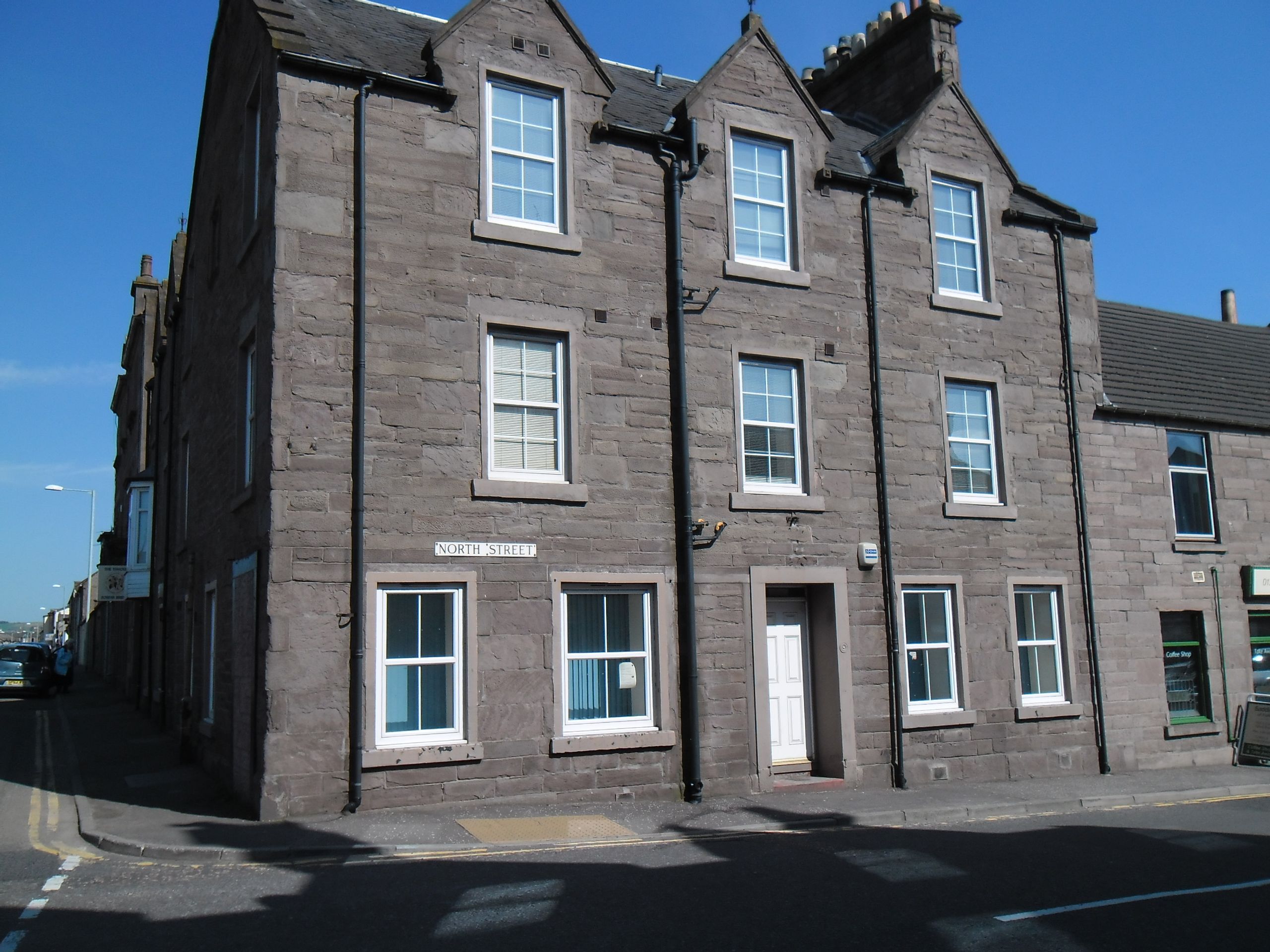 For Sale: 98, North Street, Forfar, Angus, DD8 3EY | PropList