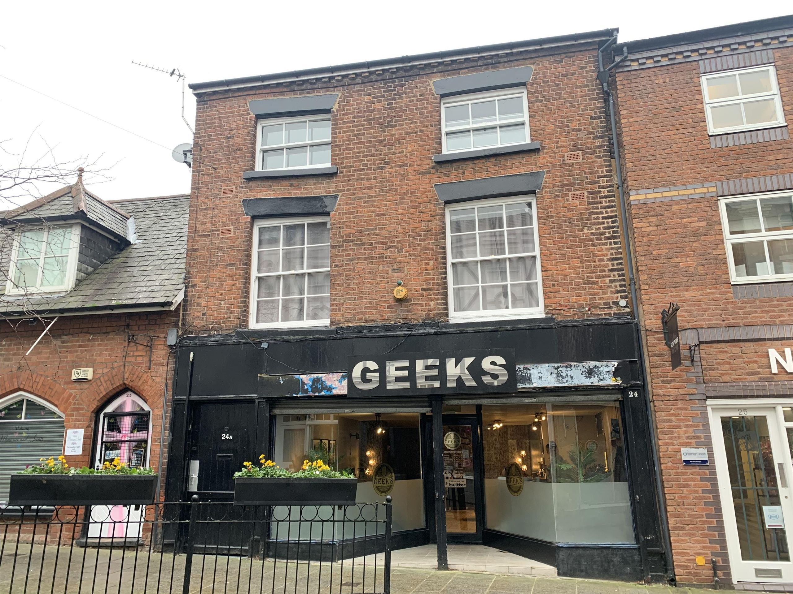 For Sale 24 Charles Street Wrexham Ll13 8bt Proplist