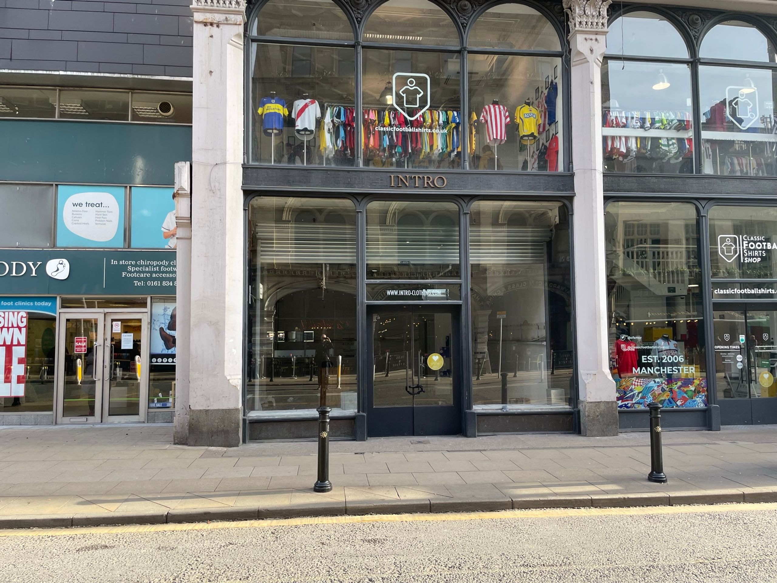 To Let: Unit 4, (former Intro), Barton Arcade, Deansgate, Manchester ...