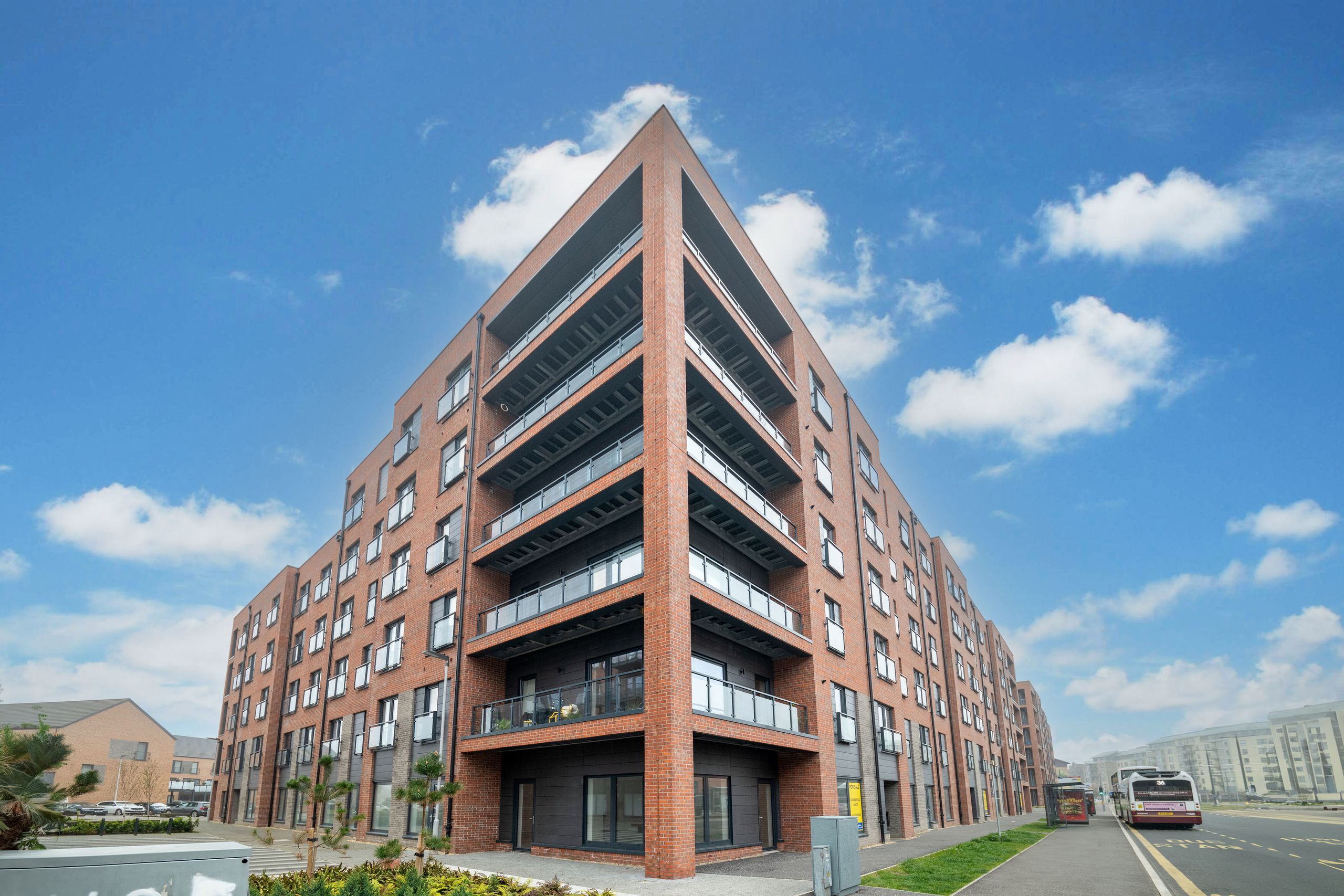 For Sale: Ocean Drive Waterfront Plaza, Edinburgh, EH6 6JJ | PropList