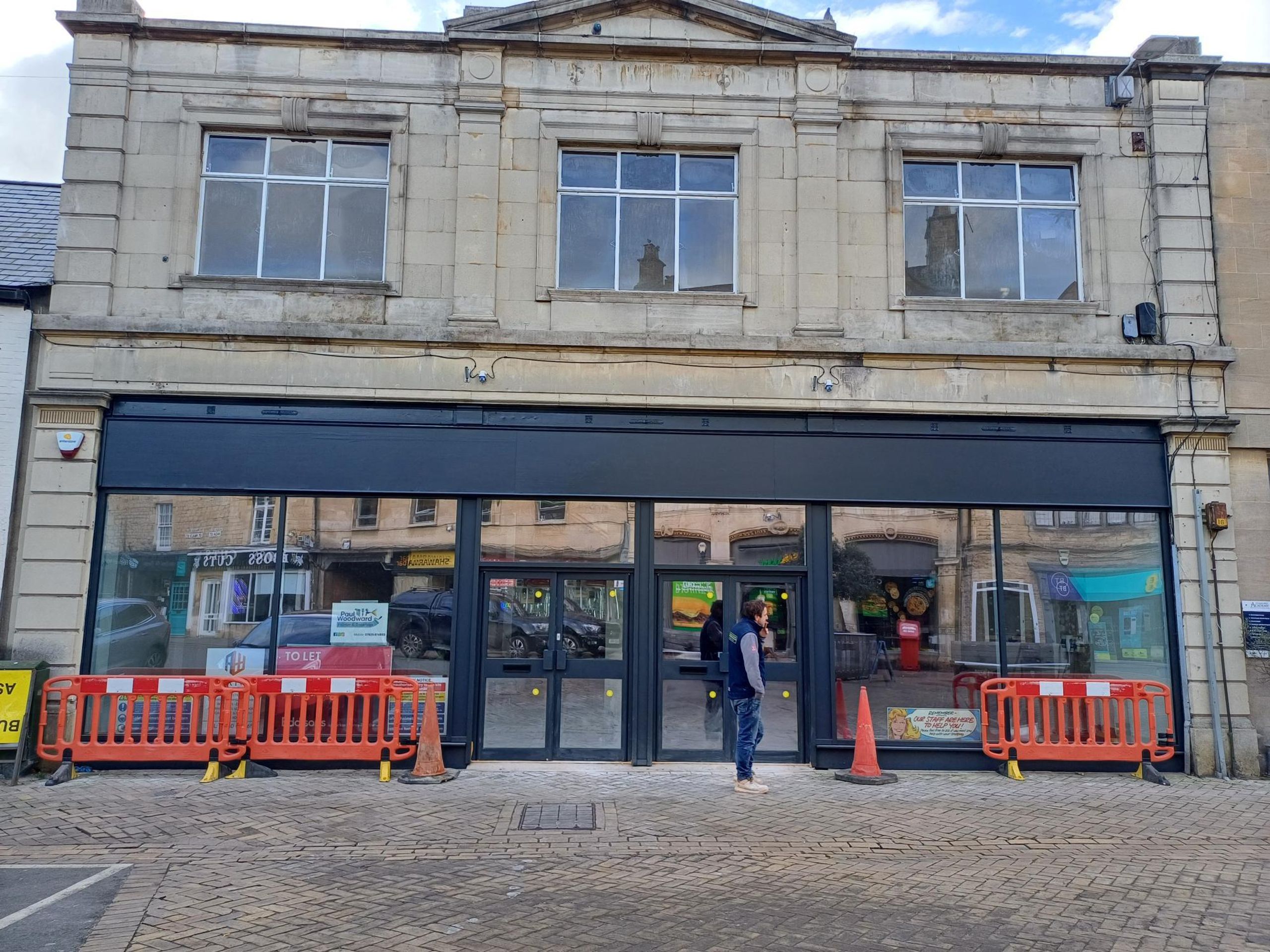 To Let: 44a/44b High Street, Stamford, Lincolnshire, PE9 2BD | PropList