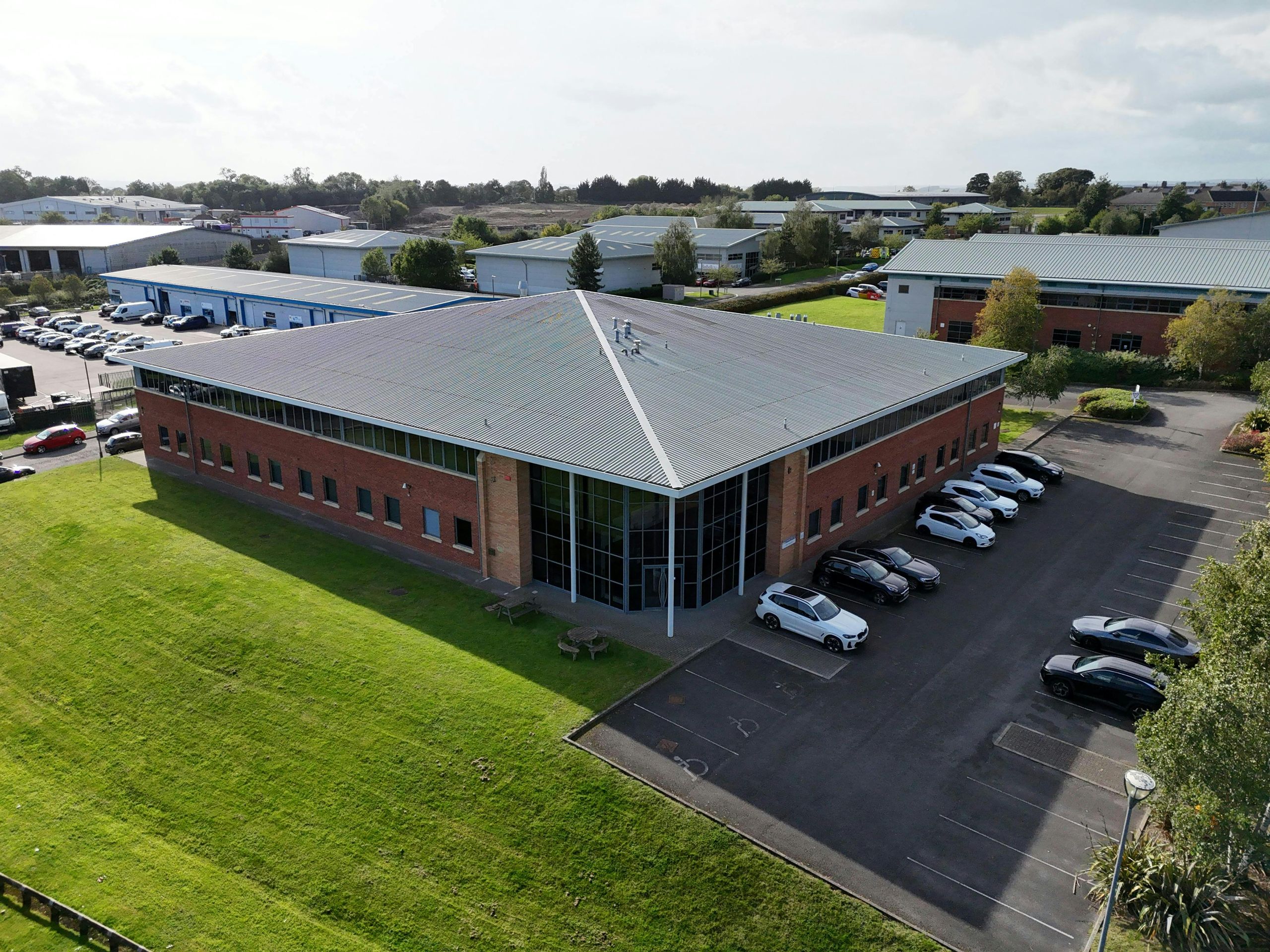 To Let: Hybrid Industrial/Office Unit, 1 Midland Way, Barlborough ...