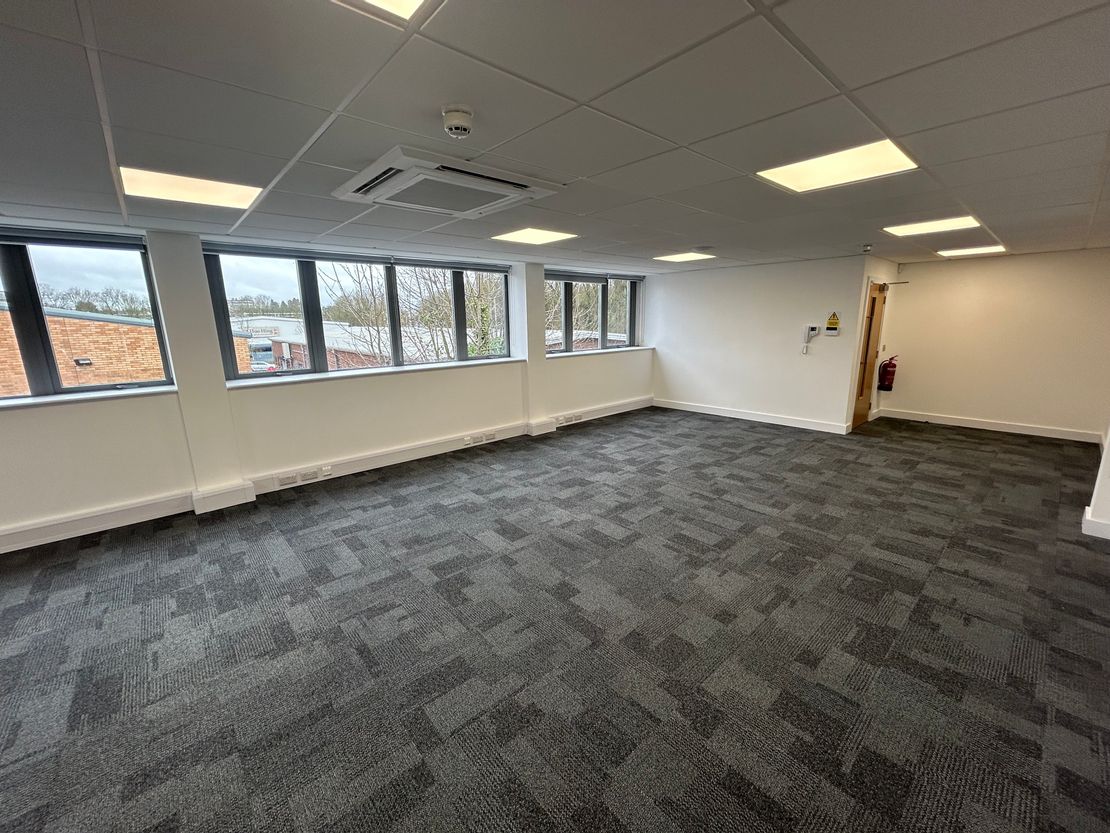 To Let: 11 Lakeview House, Bond Avenue, Mount Farm, Milton Keynes, MK1 ...