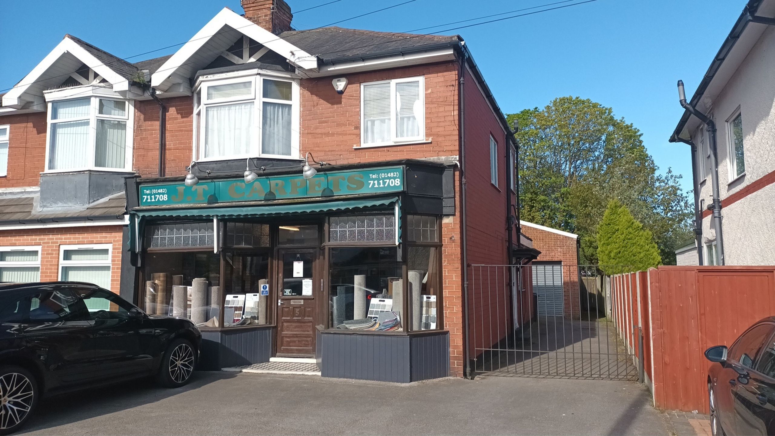 For Sale: J T Carpets, 5 Gillshill Road, Hull, East Yorkshire, HU8 0JG ...