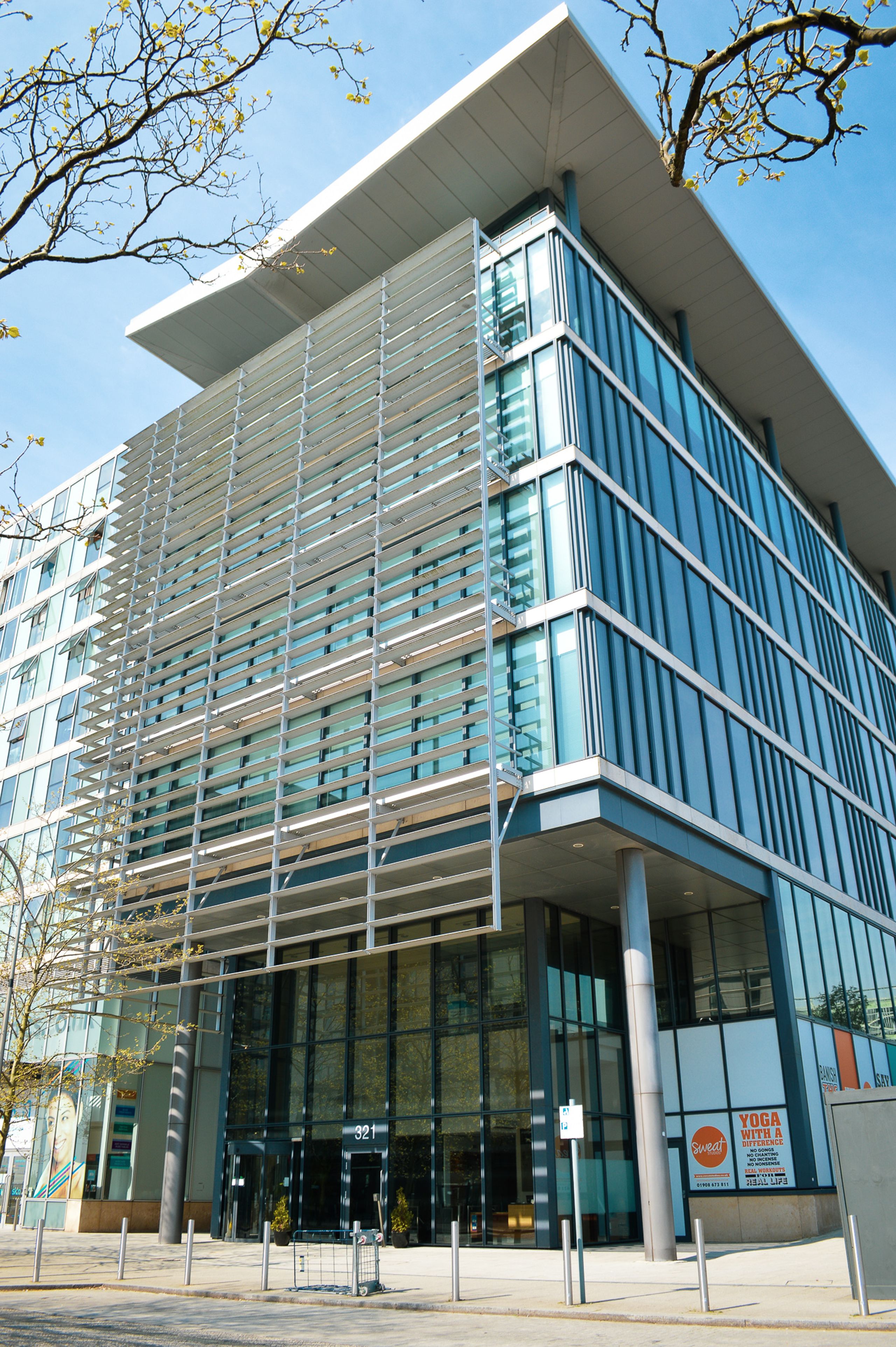 To Let: Metropolitan House, 4th Floor (Suite C), 321 Avebury Boulevard ...