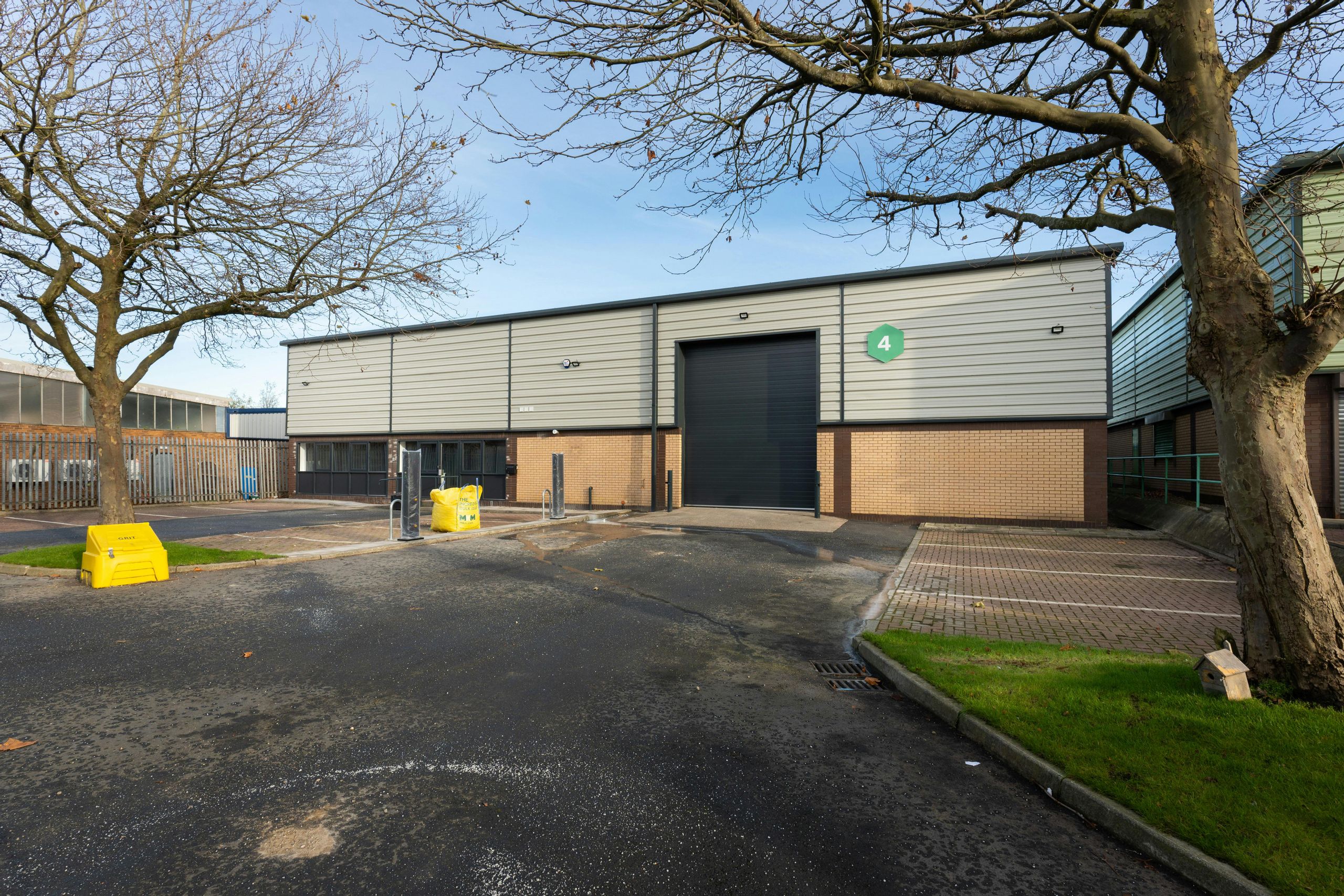 To Let: Unit 4, Metro Park, Lockwood Court, Leeds, LS11 5TY | PropList