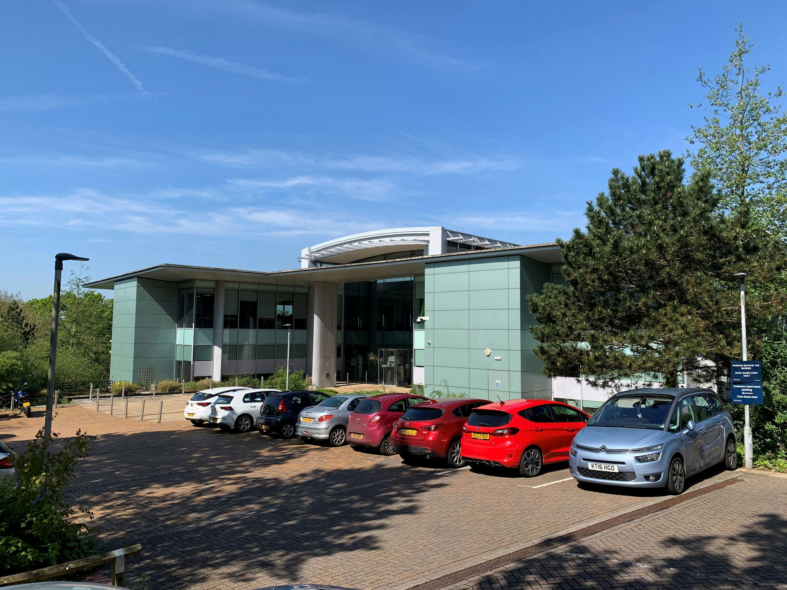 For Sale: Dame Mary Fagan House, Lutyens Close, Basingstoke, RG24 8AG ...