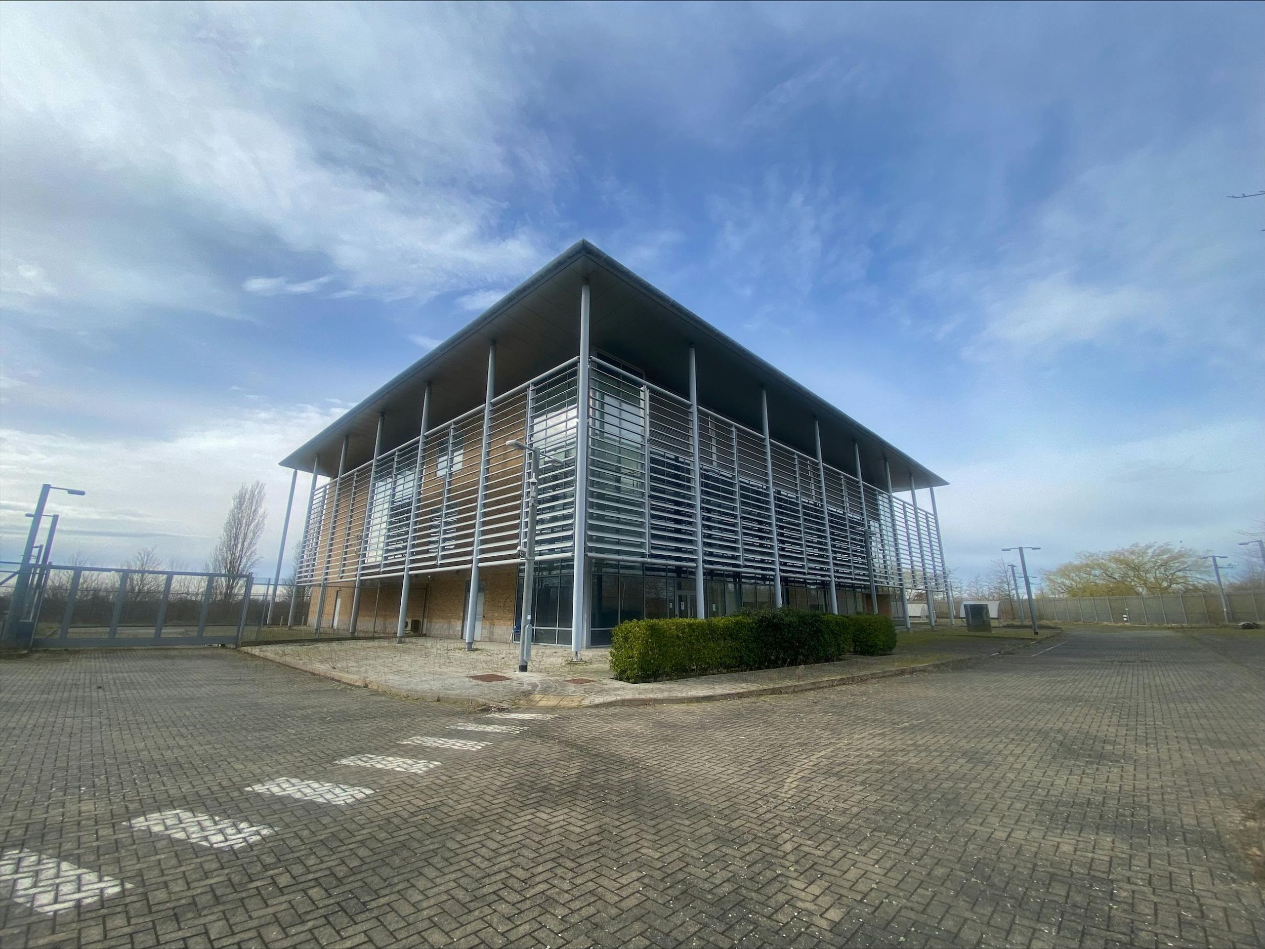 To Let: 5100 Cambridge Research Park, Beach Drive, Cambridge, CB25 9TL ...