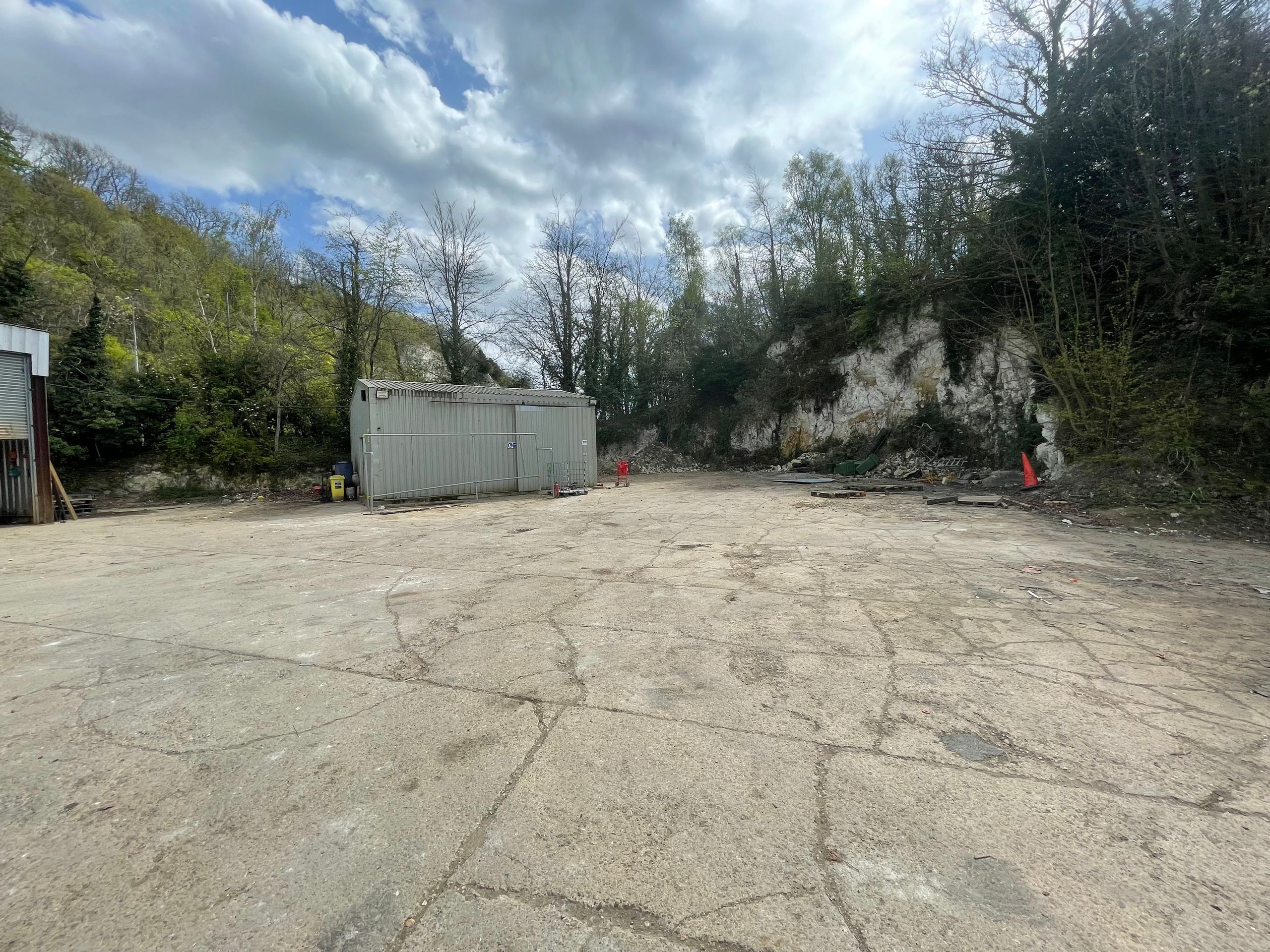 To Let: Unit 1, Lower Bell Industrial Estate, Bluebell Hill, Aylesford ...