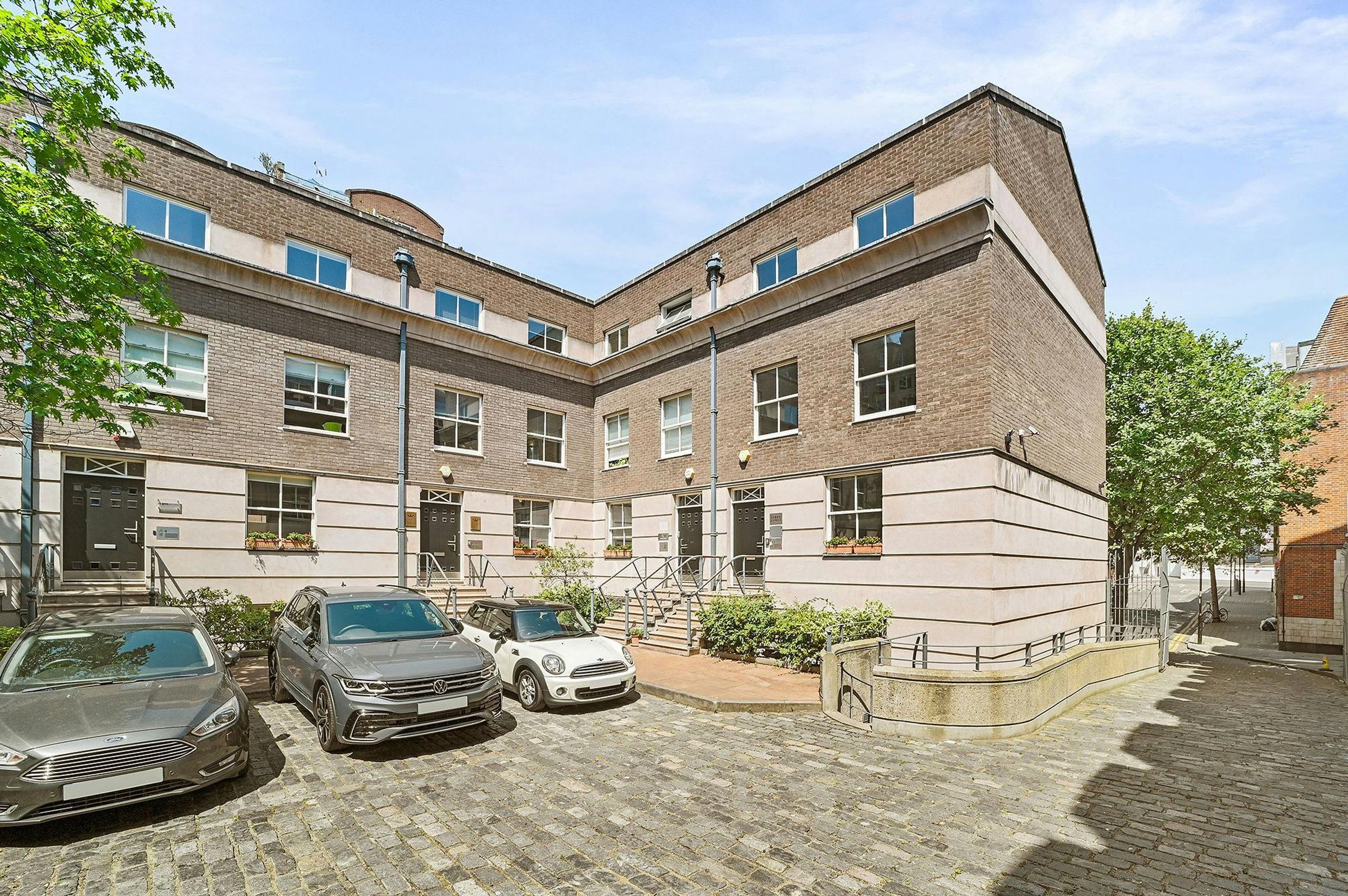 To Let: 1 Coldbath Square, Clerkenwell, EC1R 5HL | PropList