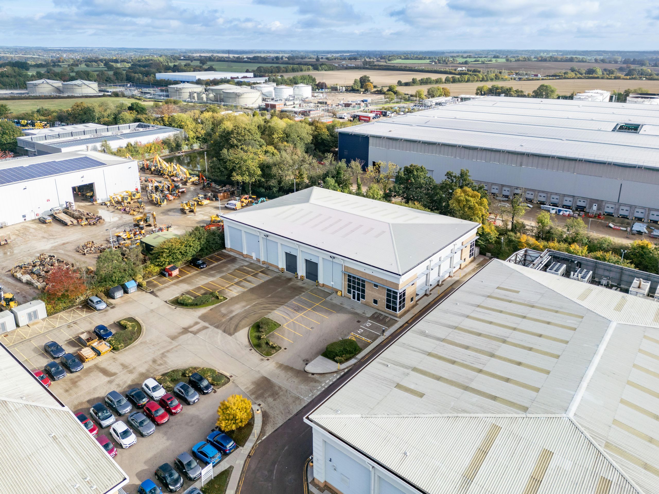 To Let: Unit C Boundary Park, Boundary Way, Hemel Hempstead, HP2 7GE ...