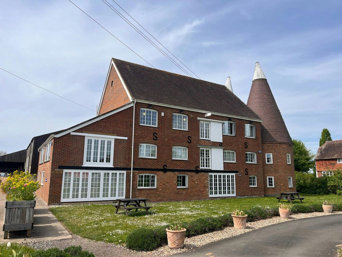 To Let: Moat Farm Oast Suite 1, Whetsted Road, Tonbridge, TN12 6RR ...