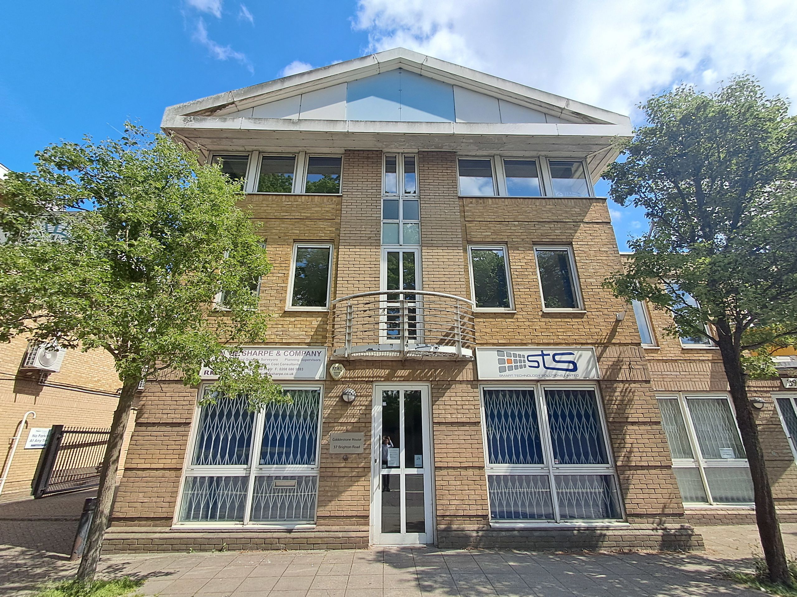 To Let: 37 Brighton Road, South Croydon, CR2 6EB | PropList