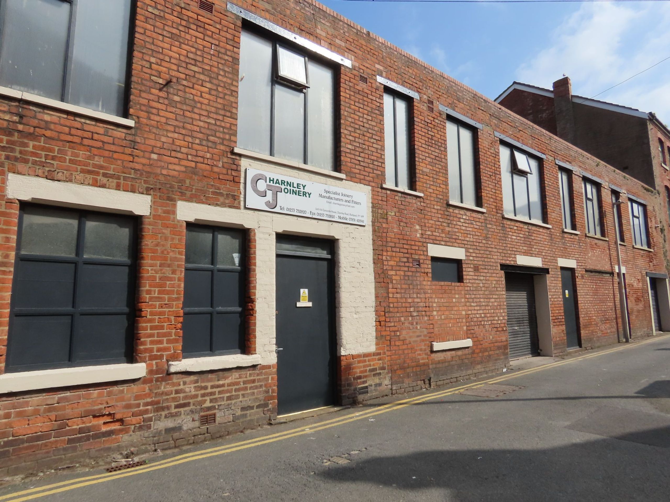 For Sale: Unit 4, 6, 18, Unit 8, 10 & Garage Rear of Unit 10 Concorde ...