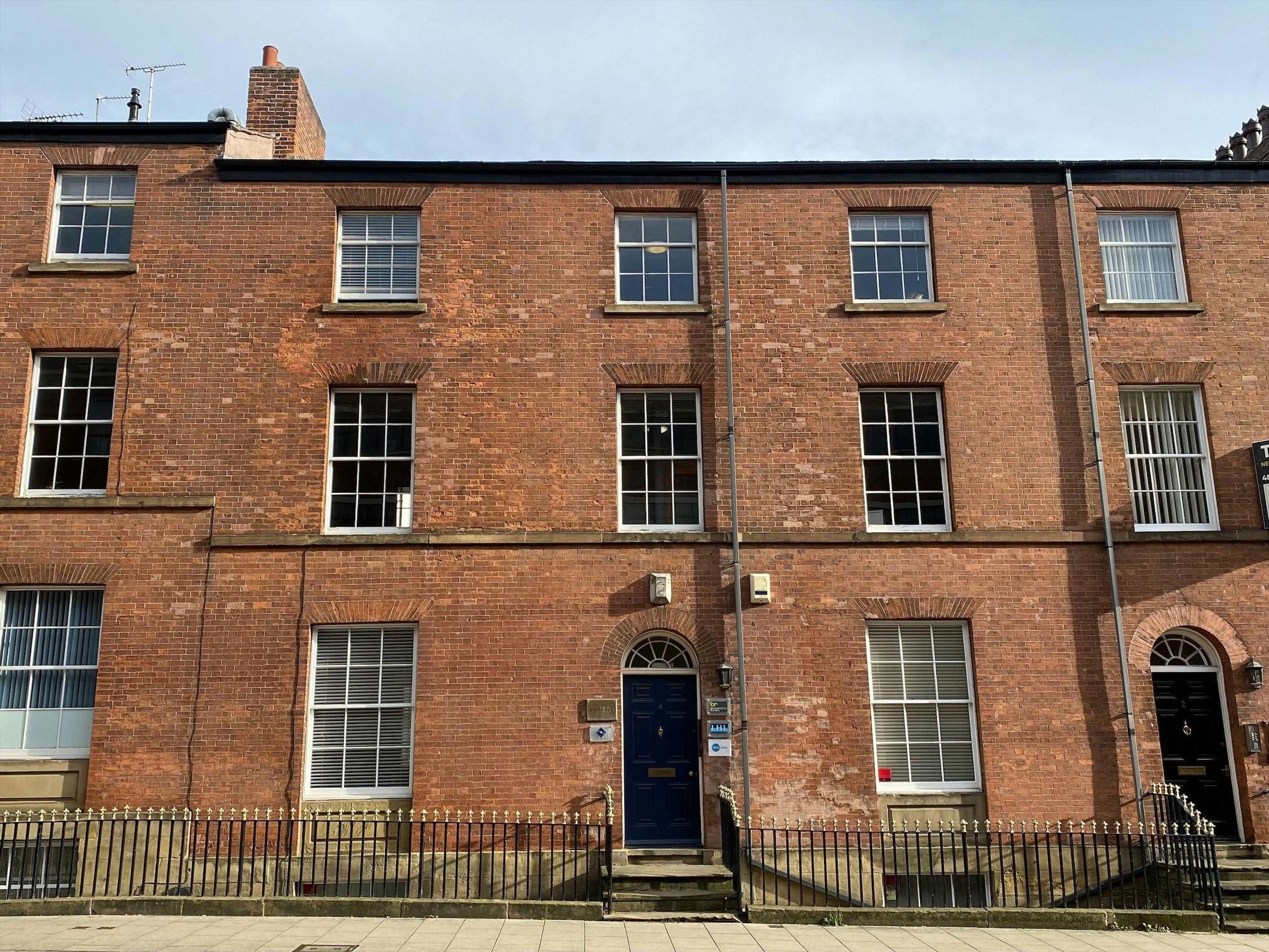 To Let: 4 Queen Street, Leeds, LS1 2TW | PropList