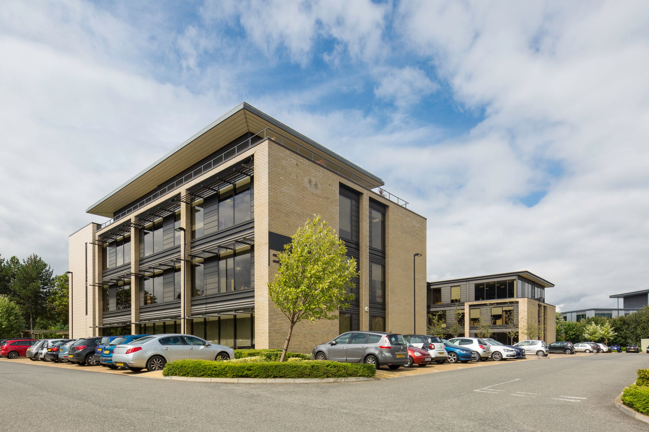 To Let: 1 Seebeck House, Seebeck Place, Knowlhill, Milton Keynes, MK5 ...