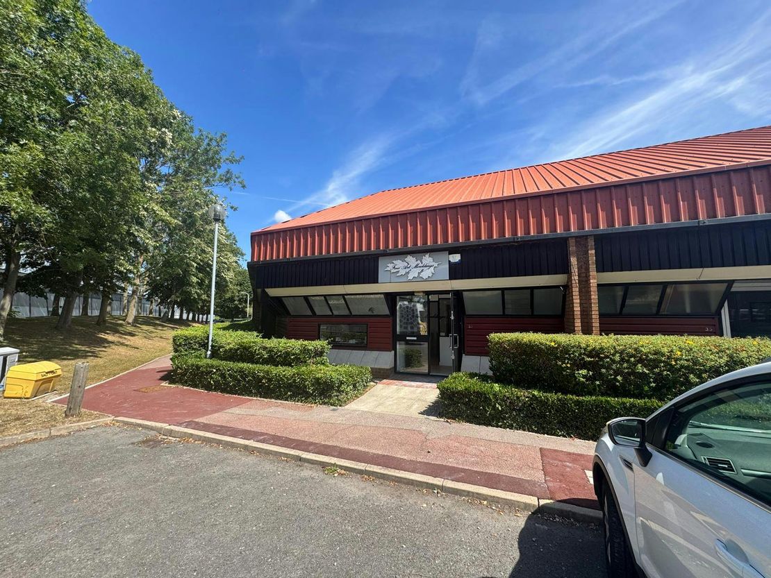 For Sale: 37 Hornsby Square, Southfields Business Park, Basildon, SS15 ...