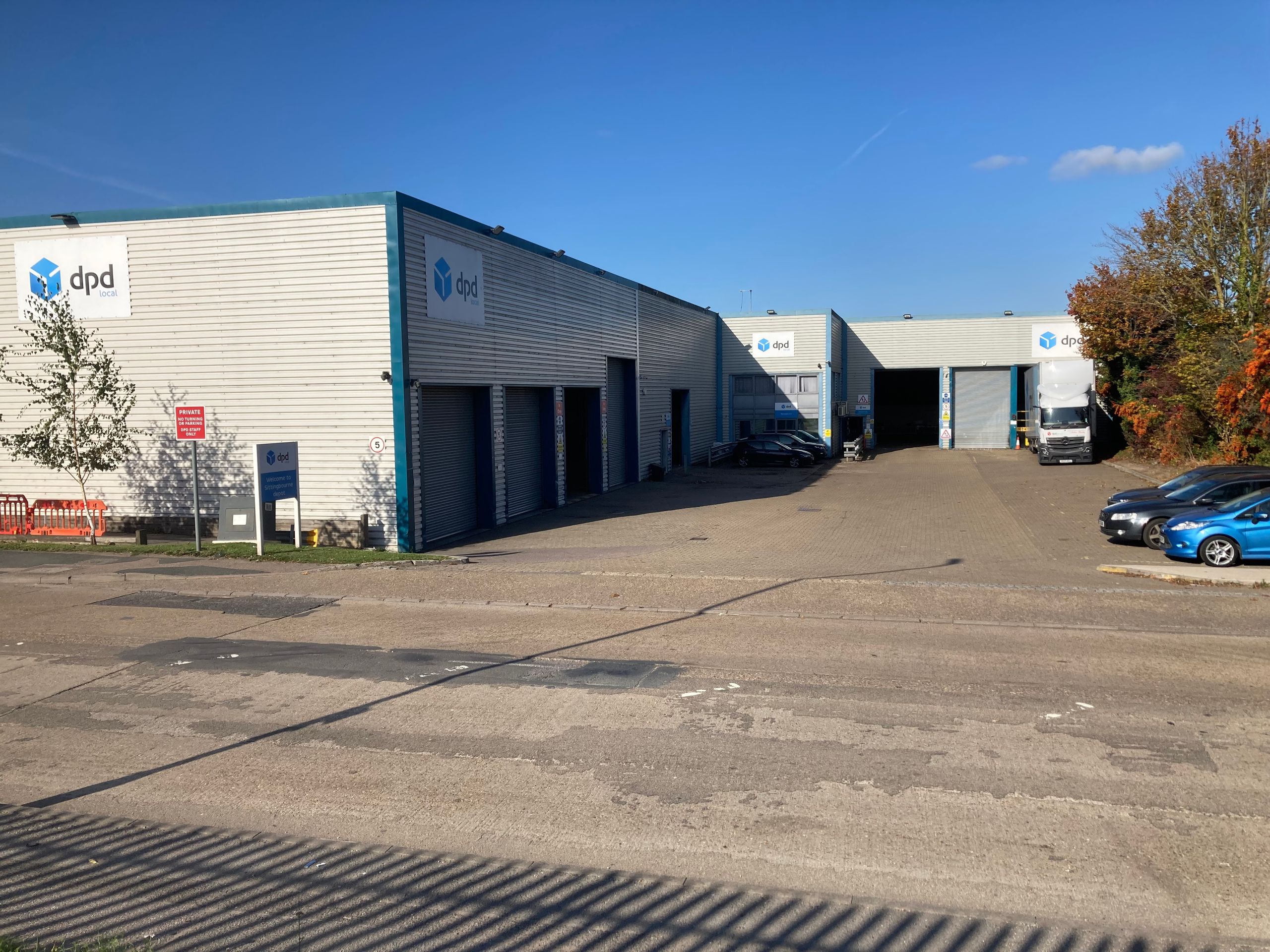 To Let: Express House, Unit 4 Castle Road, Eurolink Industrial Estate ...