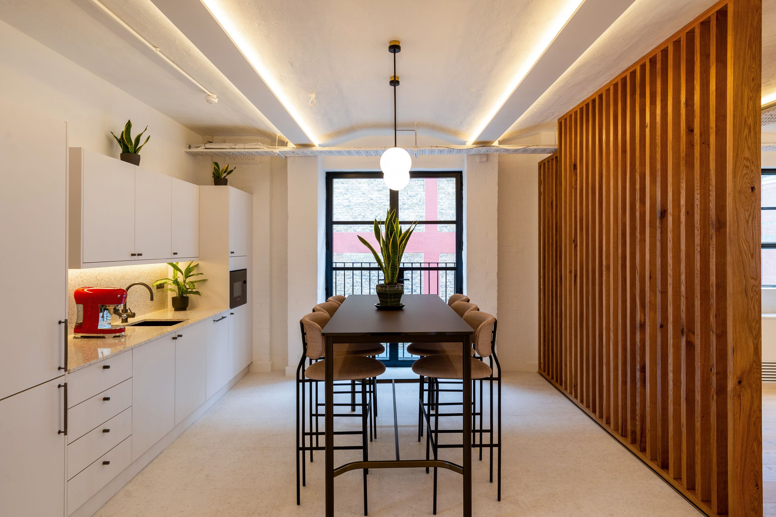 To Let: Embassy Tea House L3 | PropList