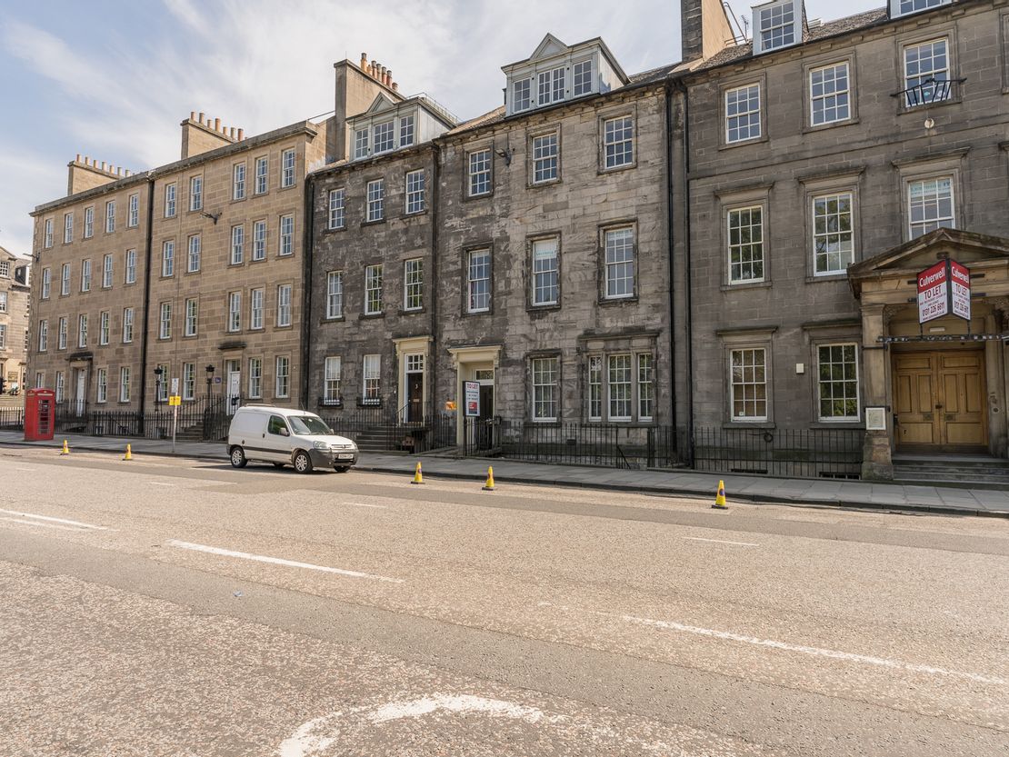 To Let: 4 Queen Street, Edinburgh, EH2 1JE | PropList